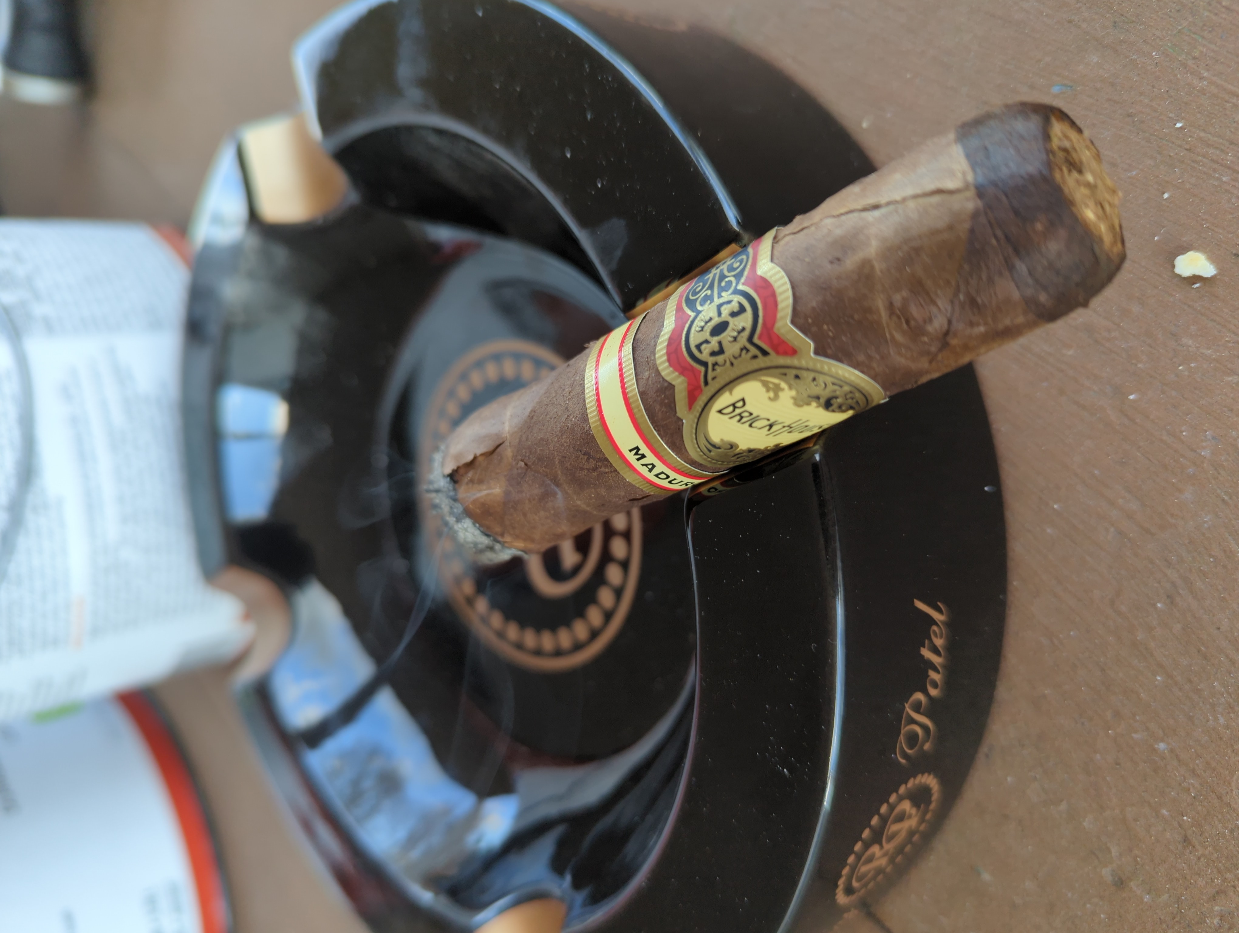 Mighty Might Meh | Cigar Reviews | Cigar World