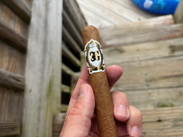 2 bits | By Gindy on July 9 2024 12:54:37 PM | Cigar Reviews | Cigar World