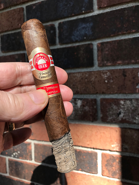 Beautiful day. Delicious cigar. | Posted in Today's Smokes by chipc73 ...