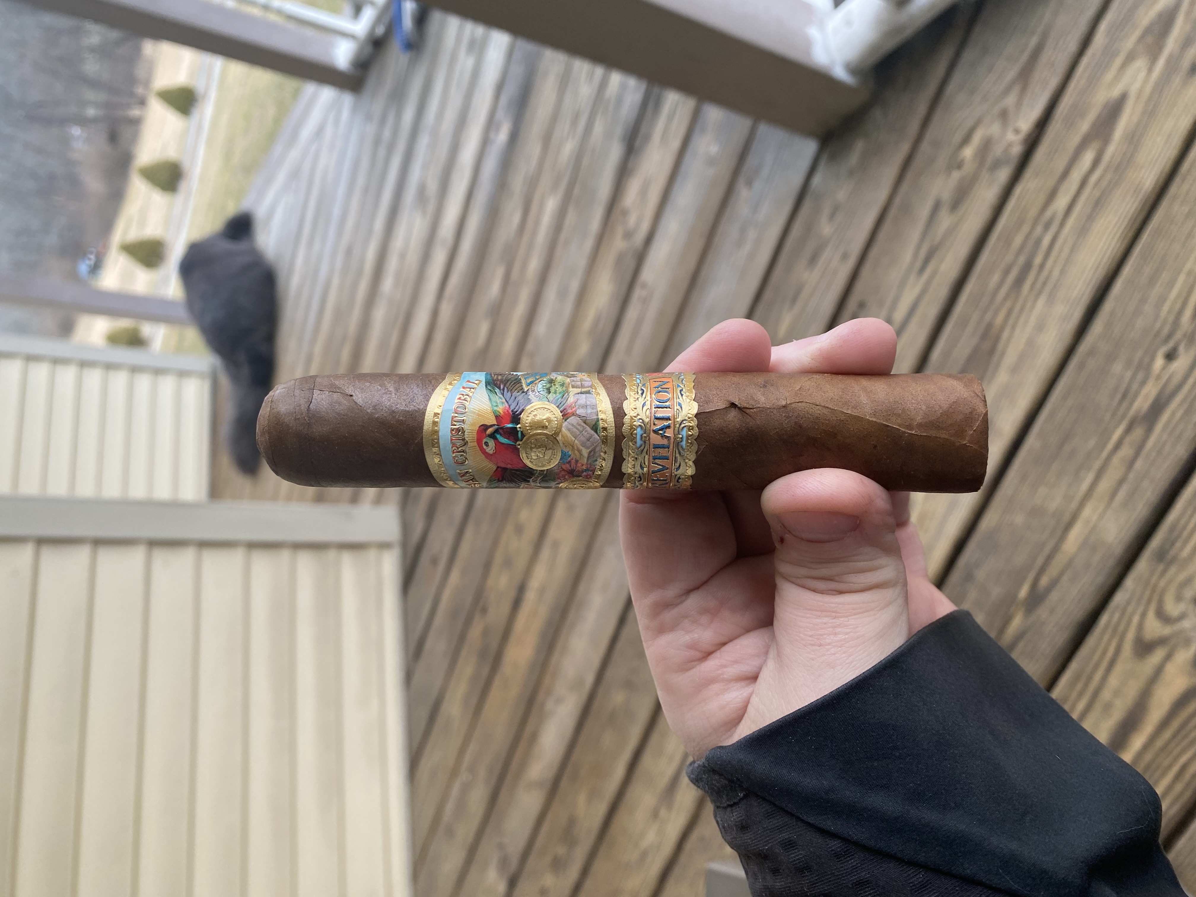 Better weather equals longer smoke outside | Cigar World