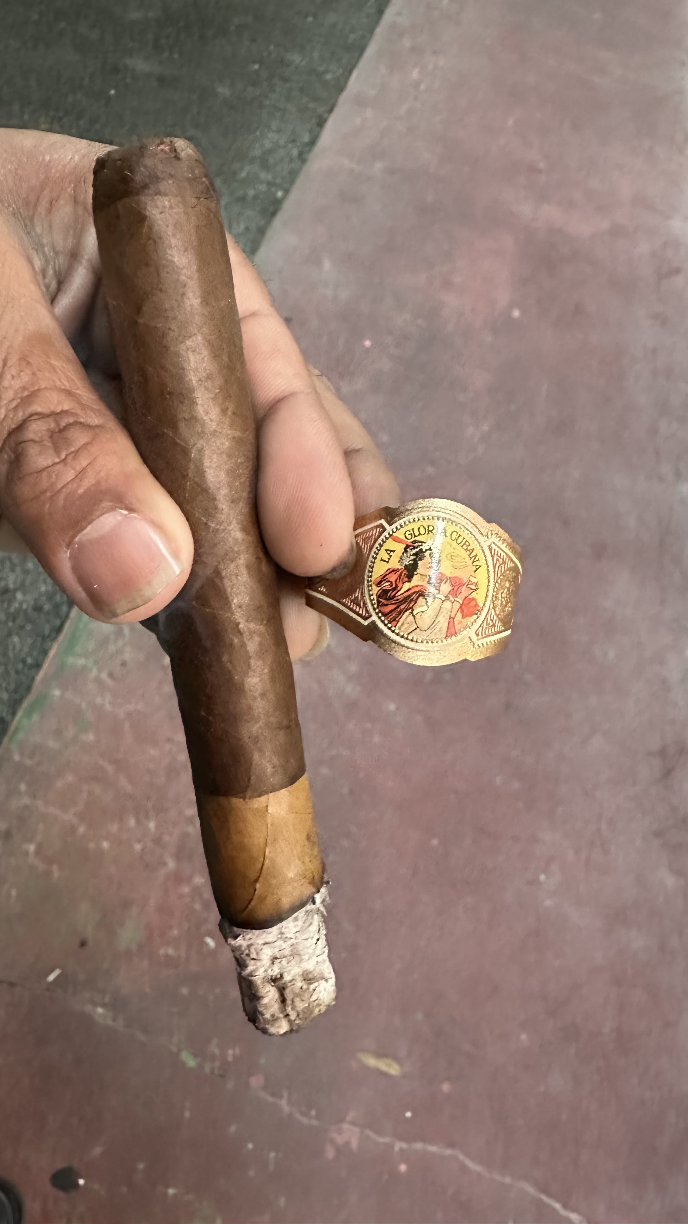 Work Break | By AP-1974 on February 18 2024 11:32:16 PM | Cigar Reviews ...