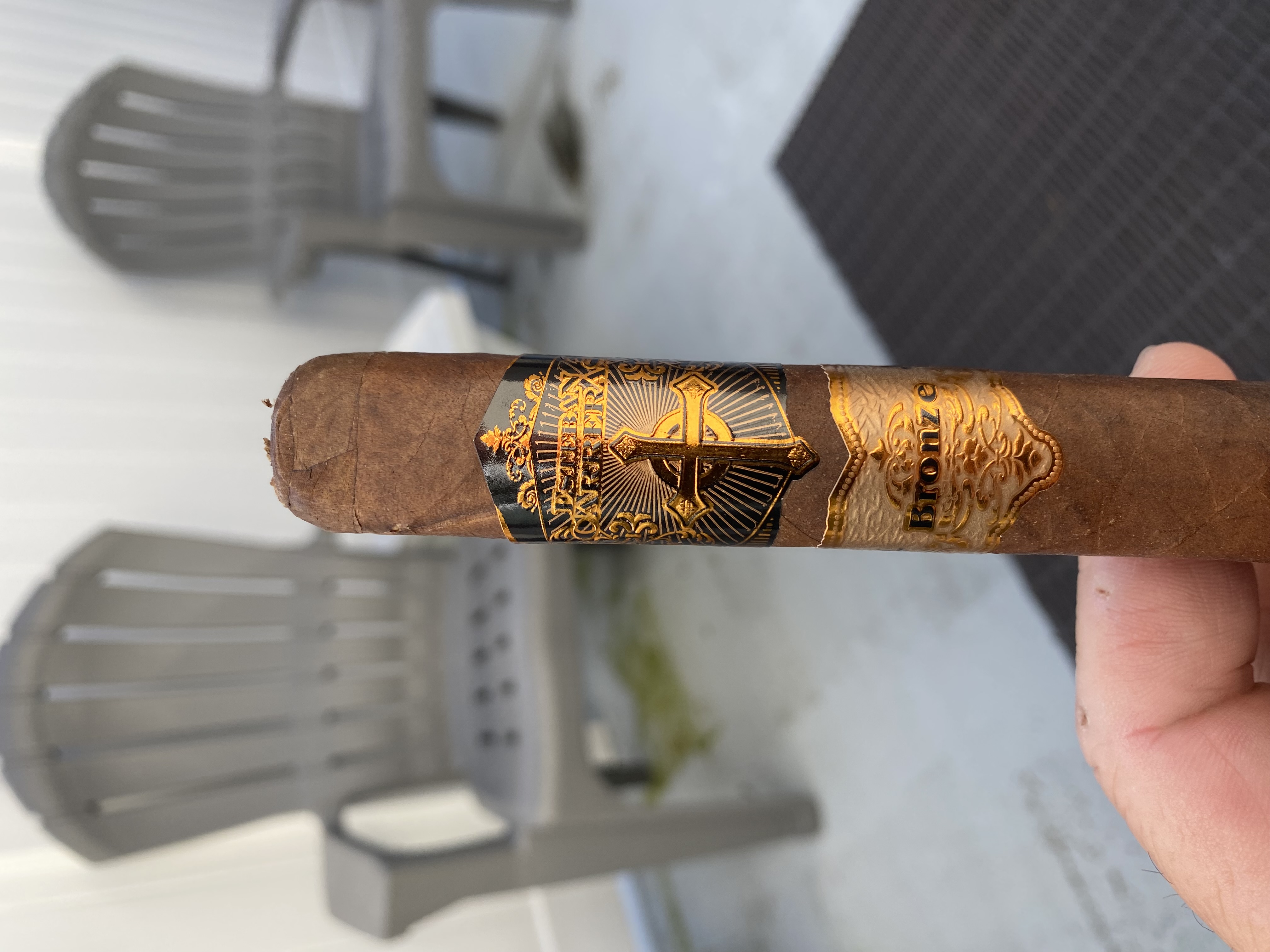 Bronze Cross | Cigar World