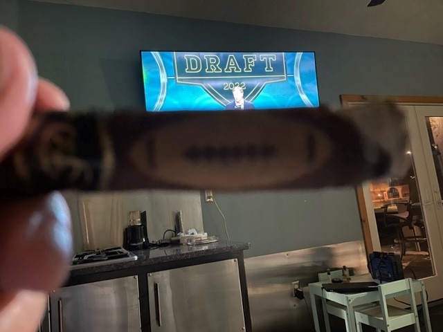 NFL Draft | Cigar Reviews | Cigar World